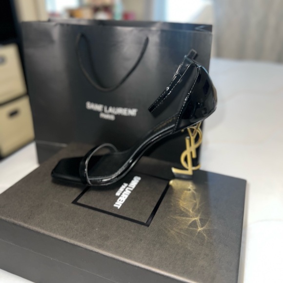 Yves Saint Laurent | Shoes | Yves Saint Laurent Black And Gold Platform ...